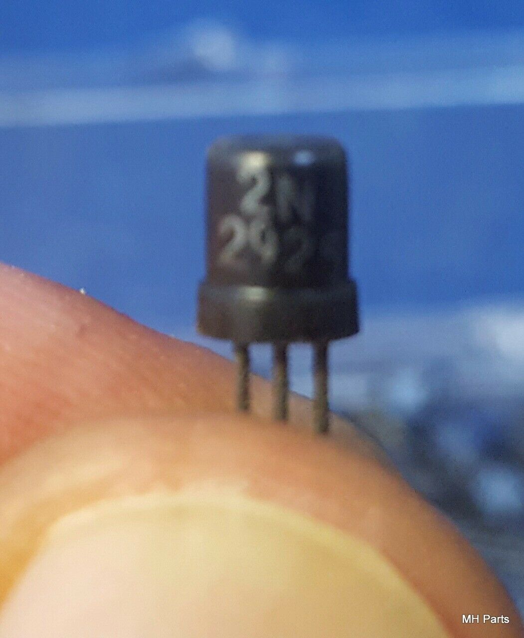 24 PCS Vintage 2N2925 ,2N3417, 2N3415 NPN Transistors NEW