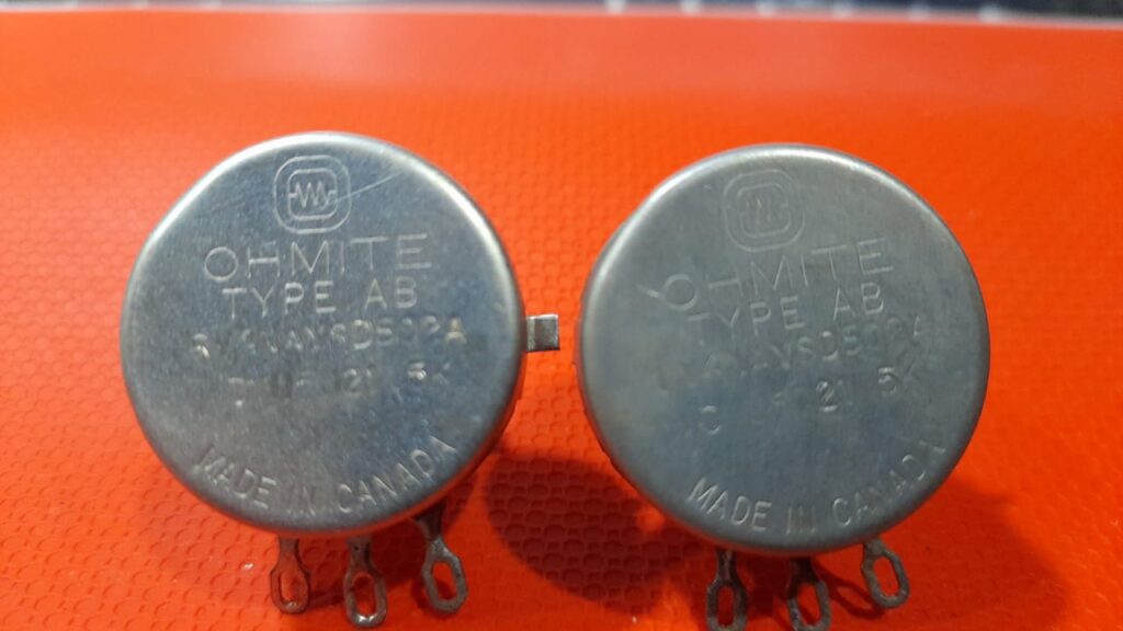 2 PCS Ohmite RV4NAYSD502A Potentiometers 5K NOS