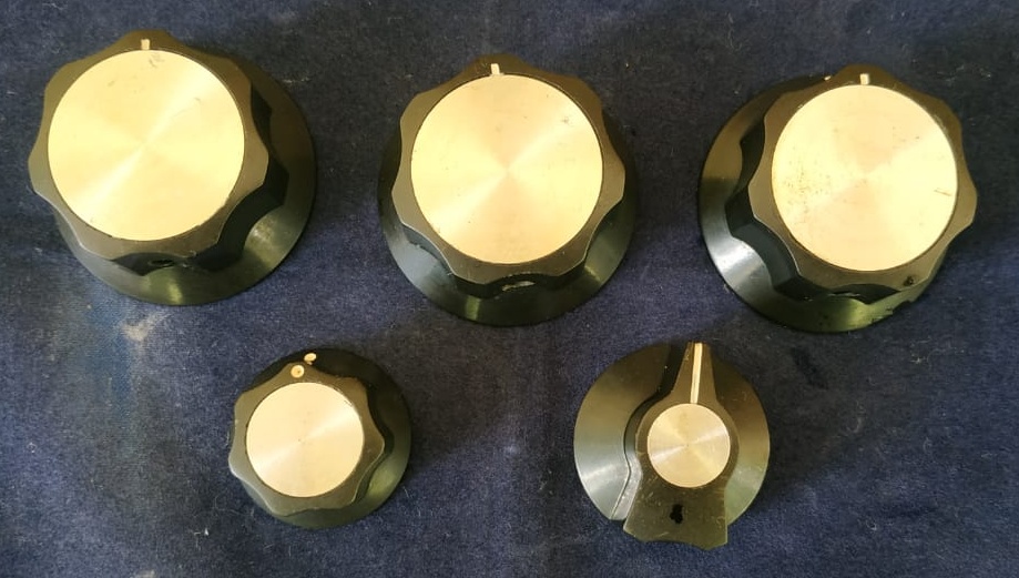 Swan 1200-X Original Knob Set Used