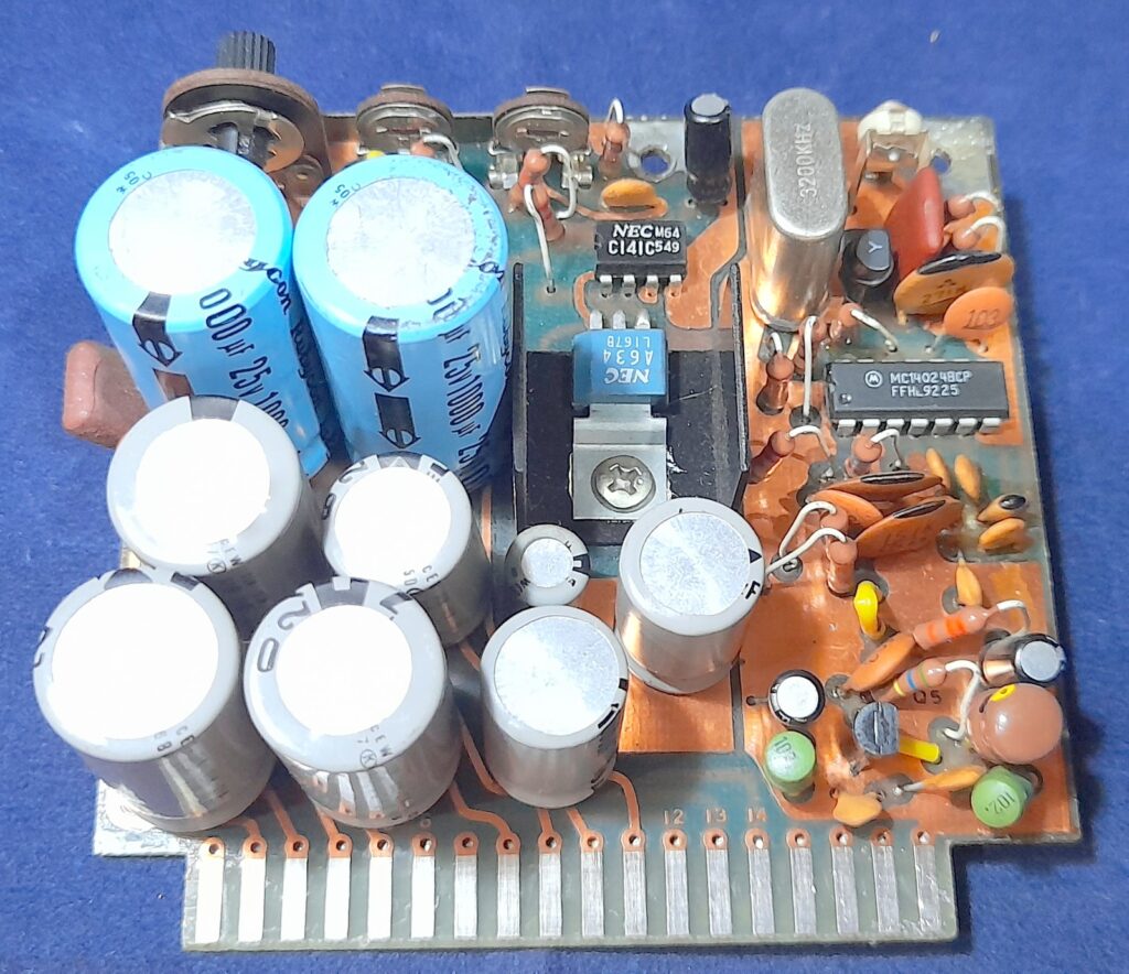 Yaesu FT-101E Original Power Supply and Crystal Cal. PB1547B Used