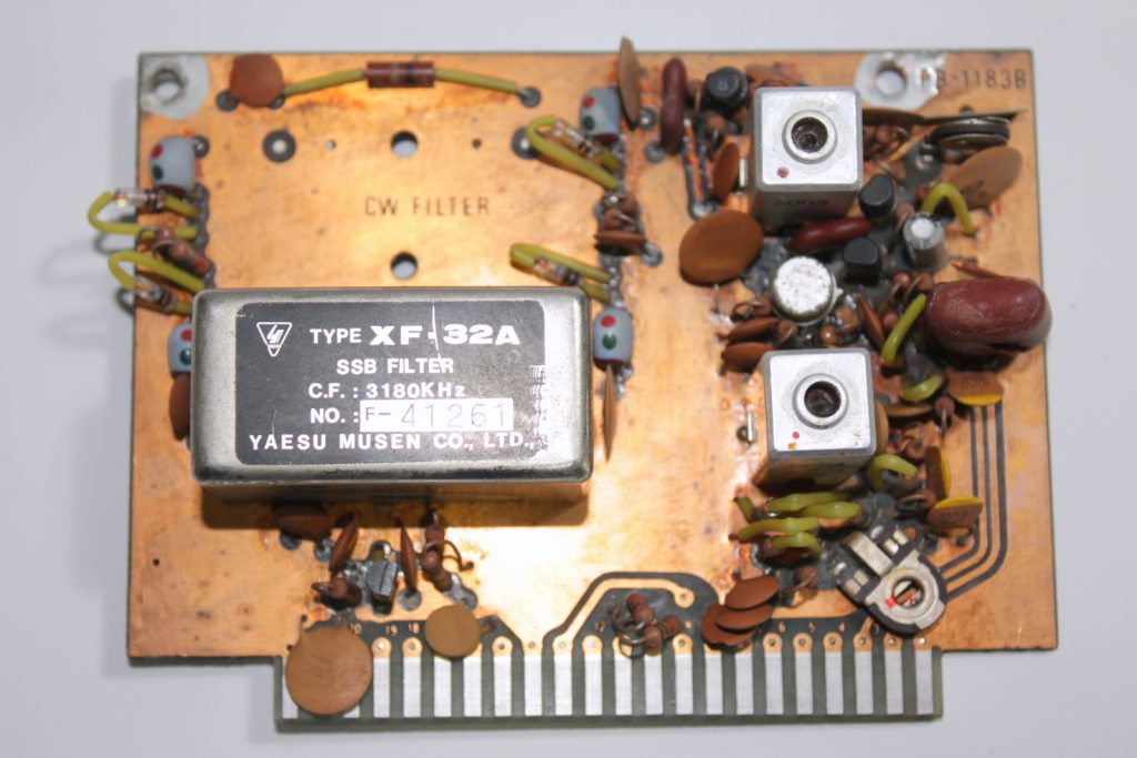 Yaesu FT-101E Original PB-1183B Filter Board Used We Ship Worlwide